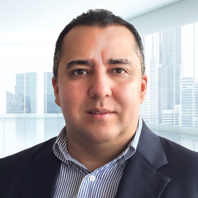 Conoce a Nuestro Equipo - Agencia Hubspot - Innova Marketing Solutions